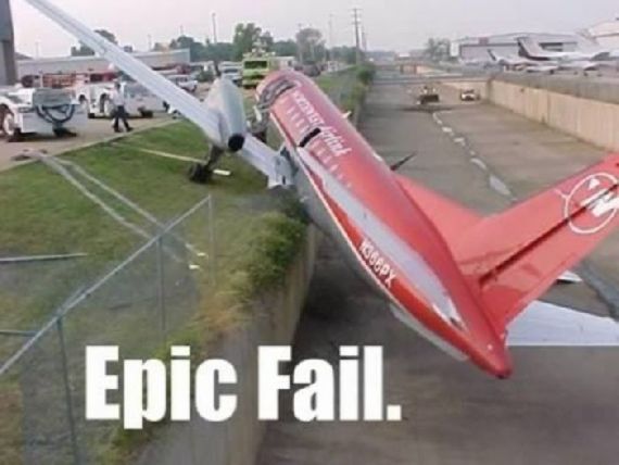 Fail Plane Landings ~ Go4Pix - Funniest Creepiest Coolest