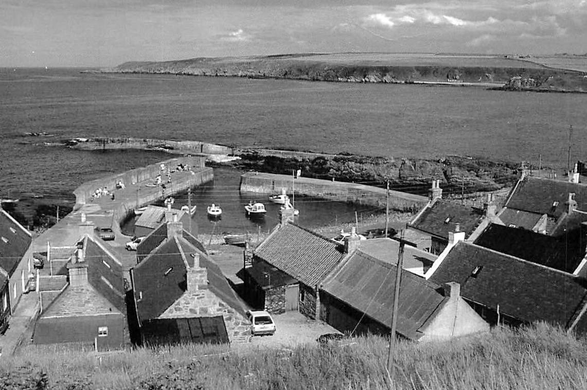 Tour Scotland: Old Photograph Harbour Sandend Scotland