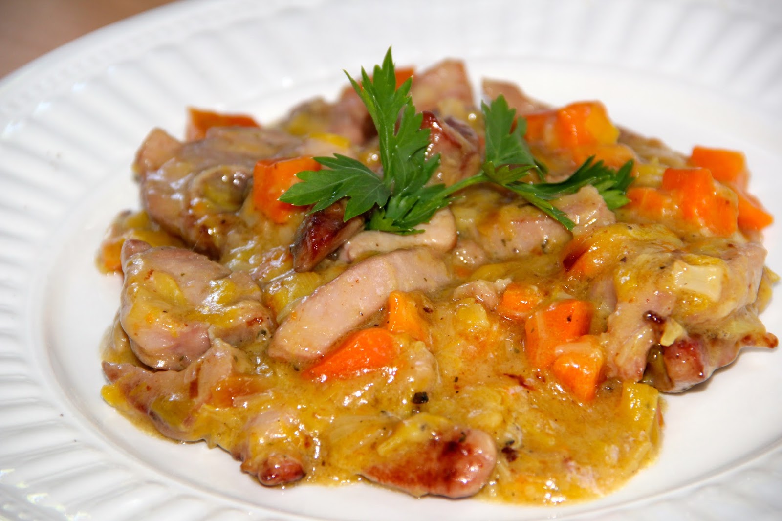 Cocinar es vivir y Bordar también: Ragú de pavo a la cerveza/ Beer ...