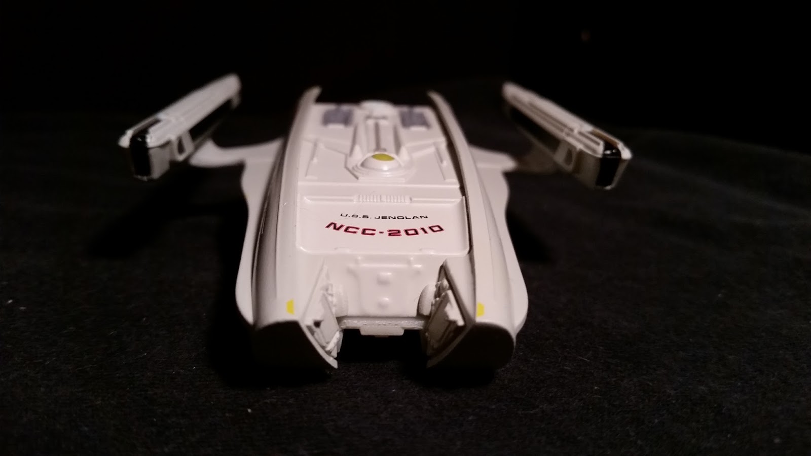 Deep Space Pat: EMvTW 104: USS Jenolan NCC-2010 (Sydney Class)