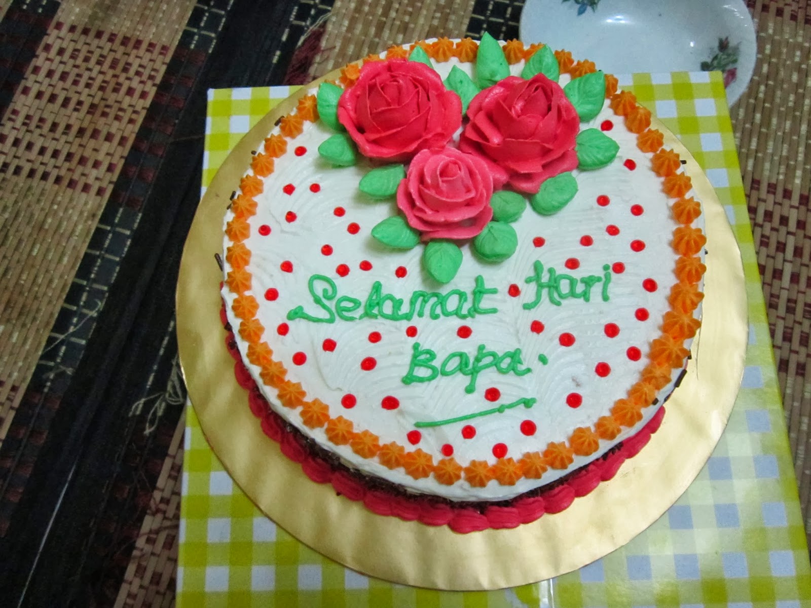 Yatie's Chocolate Cake Diaries: SENARAI HARGA KEK
