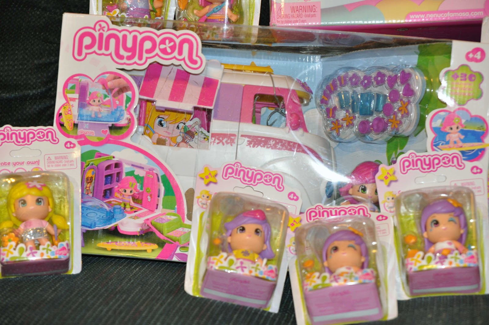 Little Bits of Life: PinyPon Party