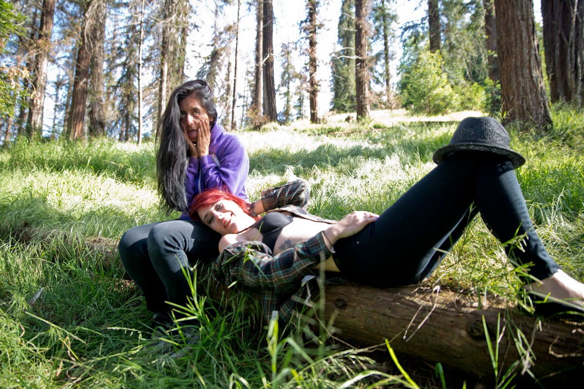 The Adventures of Ana : 112/365 - "Green Day" featuring Haylie Calvert