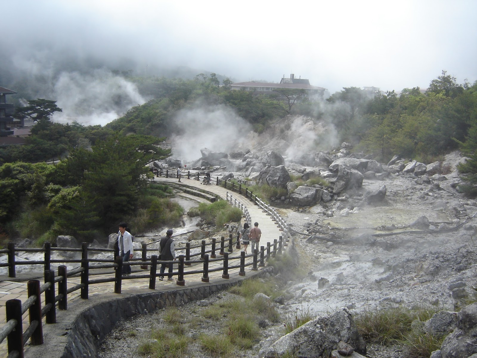 Everything Japan: Unzen Onsen (雲仙温泉)