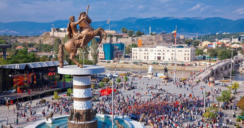 Σκόπια: Το ψέμα έχει κοντά ποδάρια