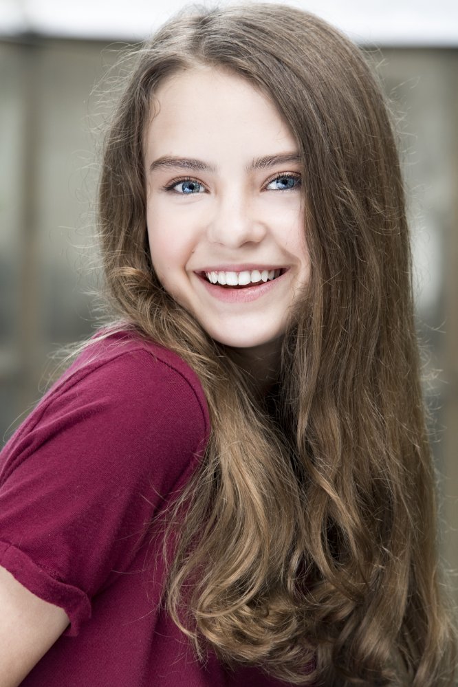 Simone Lockhart movies list and roles (Sweet Magnolias - Season 3 ...