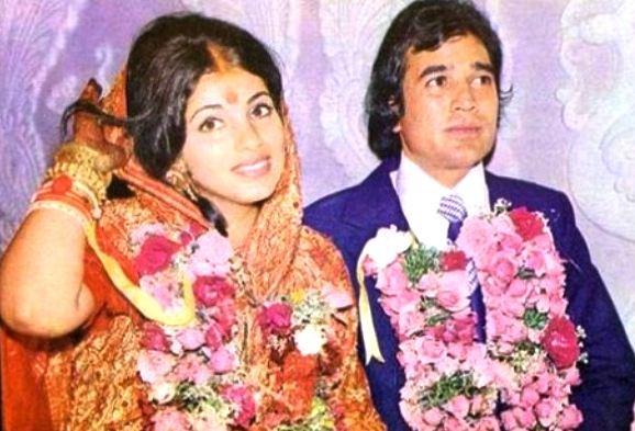 Dimple Kapadia Family Husband Son Daughter Father Mother Marriage ...