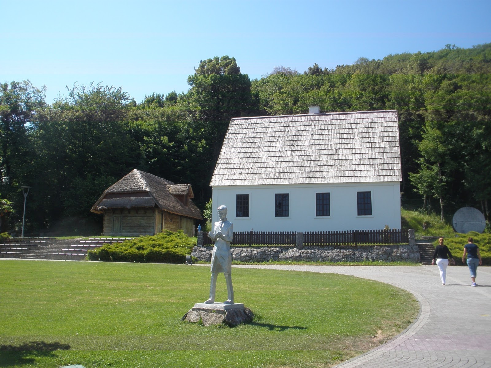 Ilovetravels: Smiljan