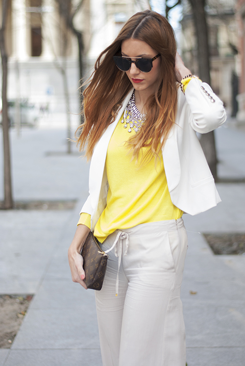 Style Know Hows: Gorgeous! Love the bright yellow!