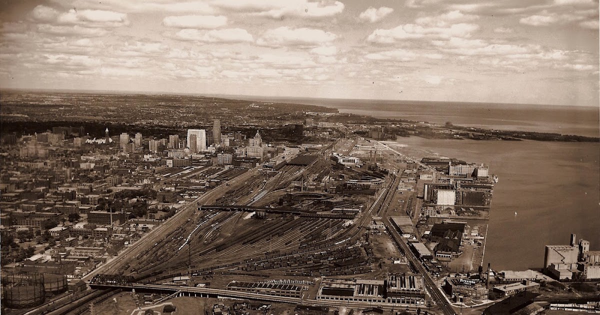 Fort York and Garrison Common Maps: 1945 Toronto Terminals Railway ...