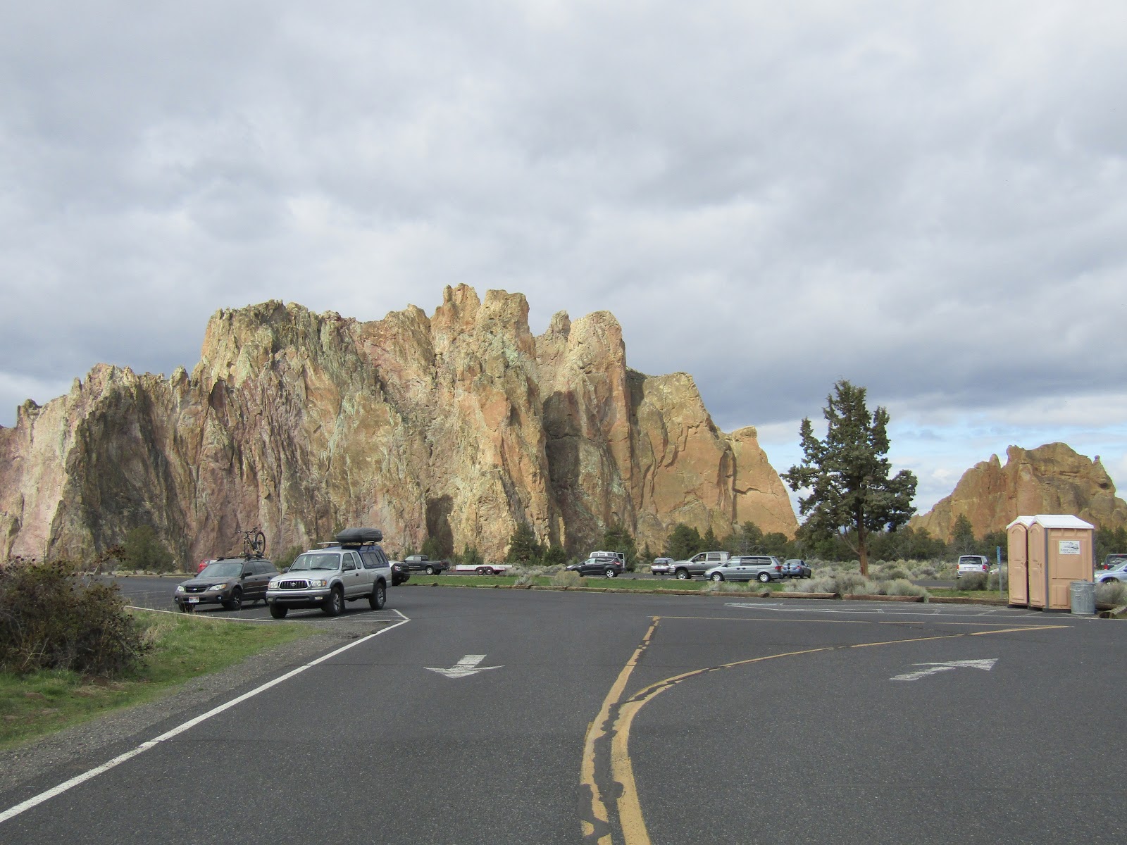 Holly's Horse Tales and Trails: Smith Rock State Park, Oregon