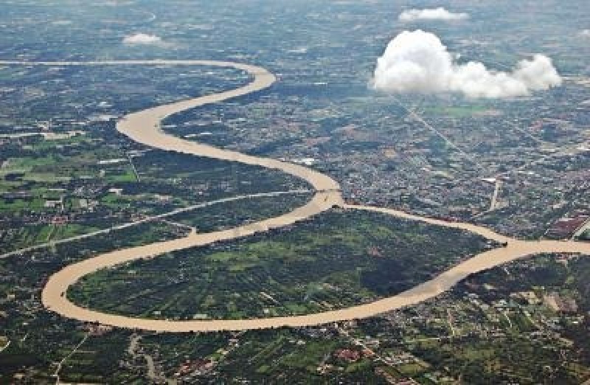 Living In The Land Of Smiles: Ko Kret