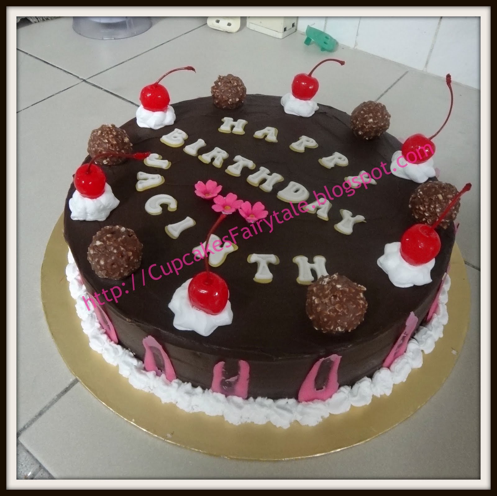 Cupcakes Fairytale: JACINTH'S 12TH BIRTHDAY CAKE