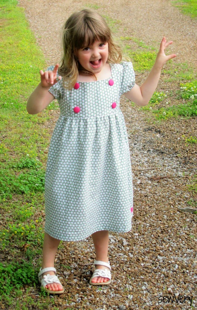 sewVery: Junebug Dress Pattern Test