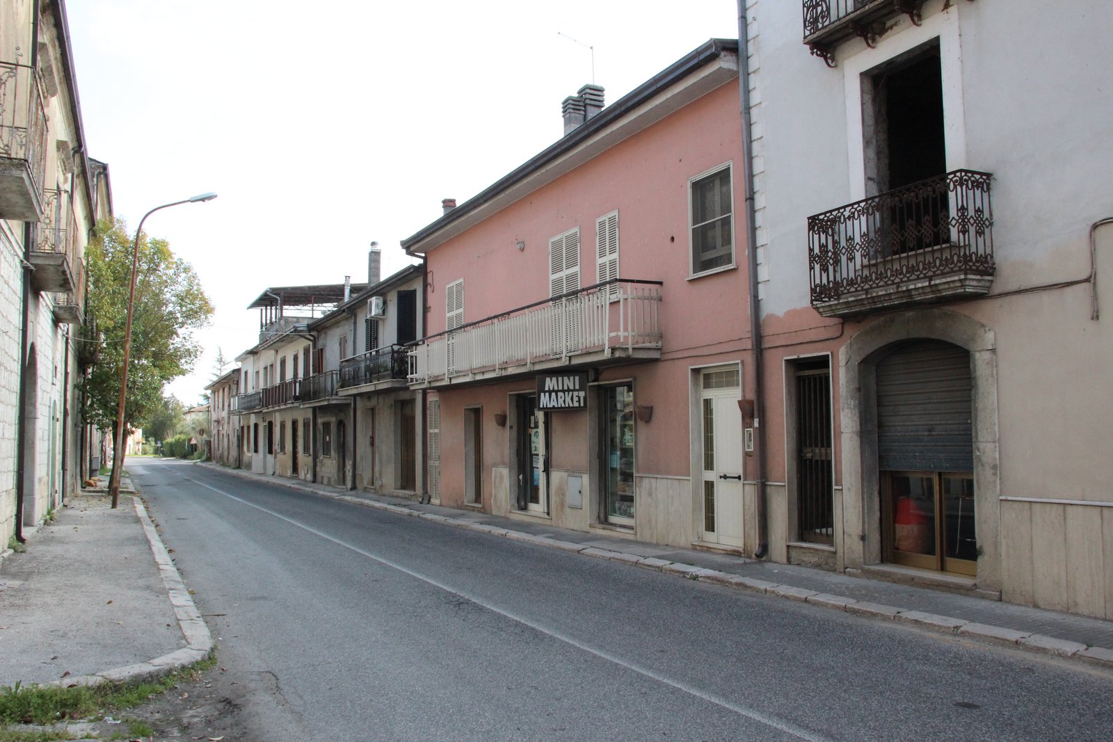 pHrank Perra: Isoletta, Arce Italy