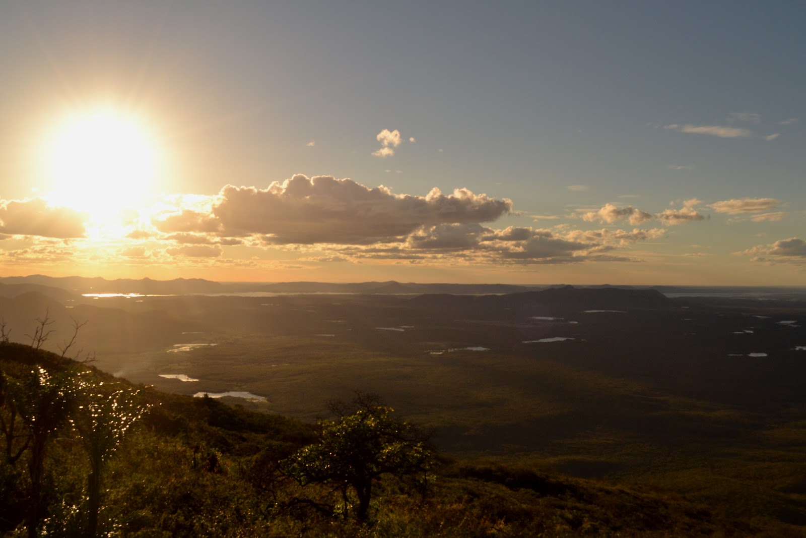 Mirante das Cordilheiras: Imagens do Pico Cabugi - Serra de Santana