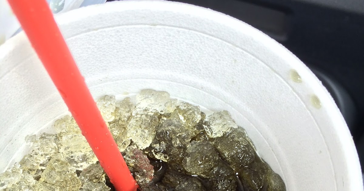 Diet Coke With Blue Raspberry From Sonic / ソニックのダイエットコーラ ブルーラズベリー ~ I'm ...