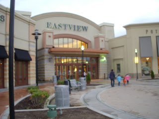 Information Design - Spring 2011: Critique of a Public Space - Eastview ...