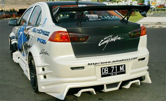 Informasi Modifikasi Mobil: Modifikasi Mitsubishi Lancer EVO 2009