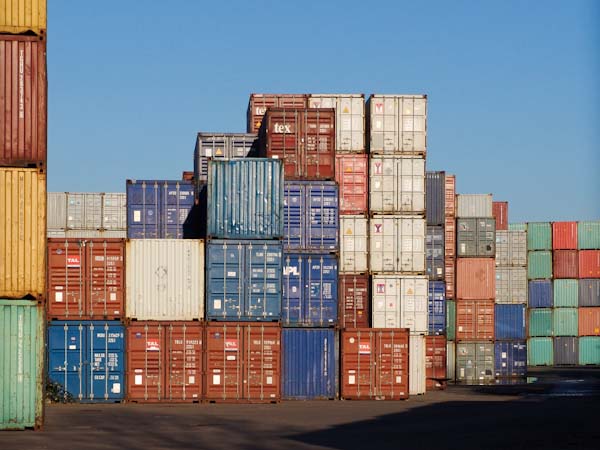 fotoaufnahme: Containerhafen in Duisburg