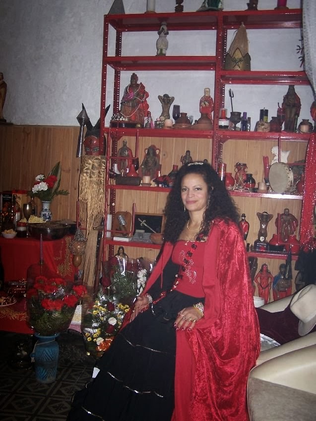 Mae Susana Andrade de Oxum: La Macumba es nuestra‏