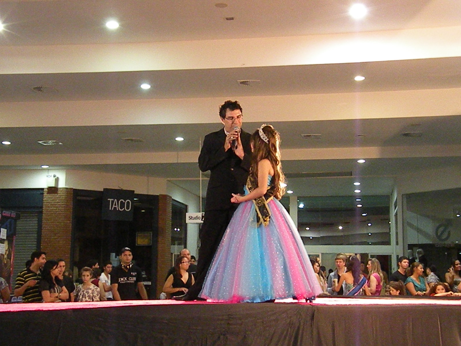 Juliê Rodrigues: Juliê Rodrigues Little Miss Universe ( Mini Miss ...