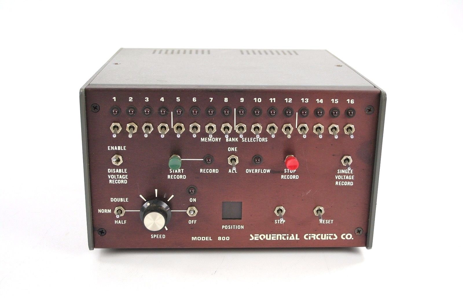 MATRIXSYNTH: Sequential Circuits Model 800 Sequencer With Footswitch
