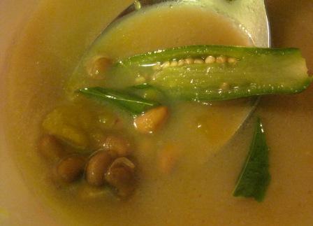 Easy Cook: Olan/ Red cowpea beans curry.