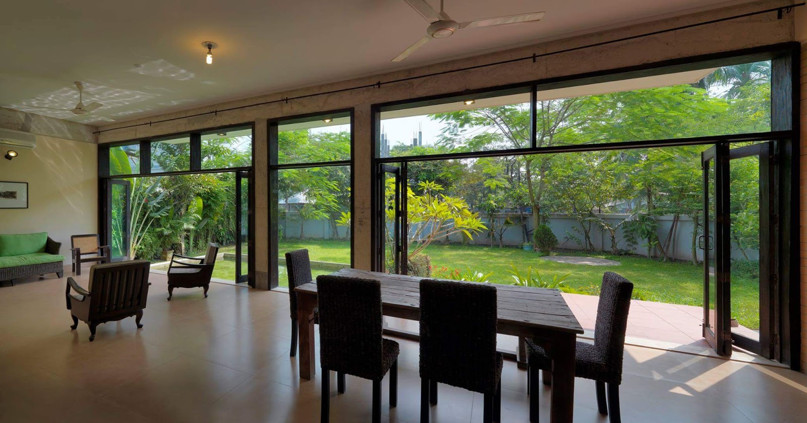 Biography: Architect Rafiq Azam/Shatotto