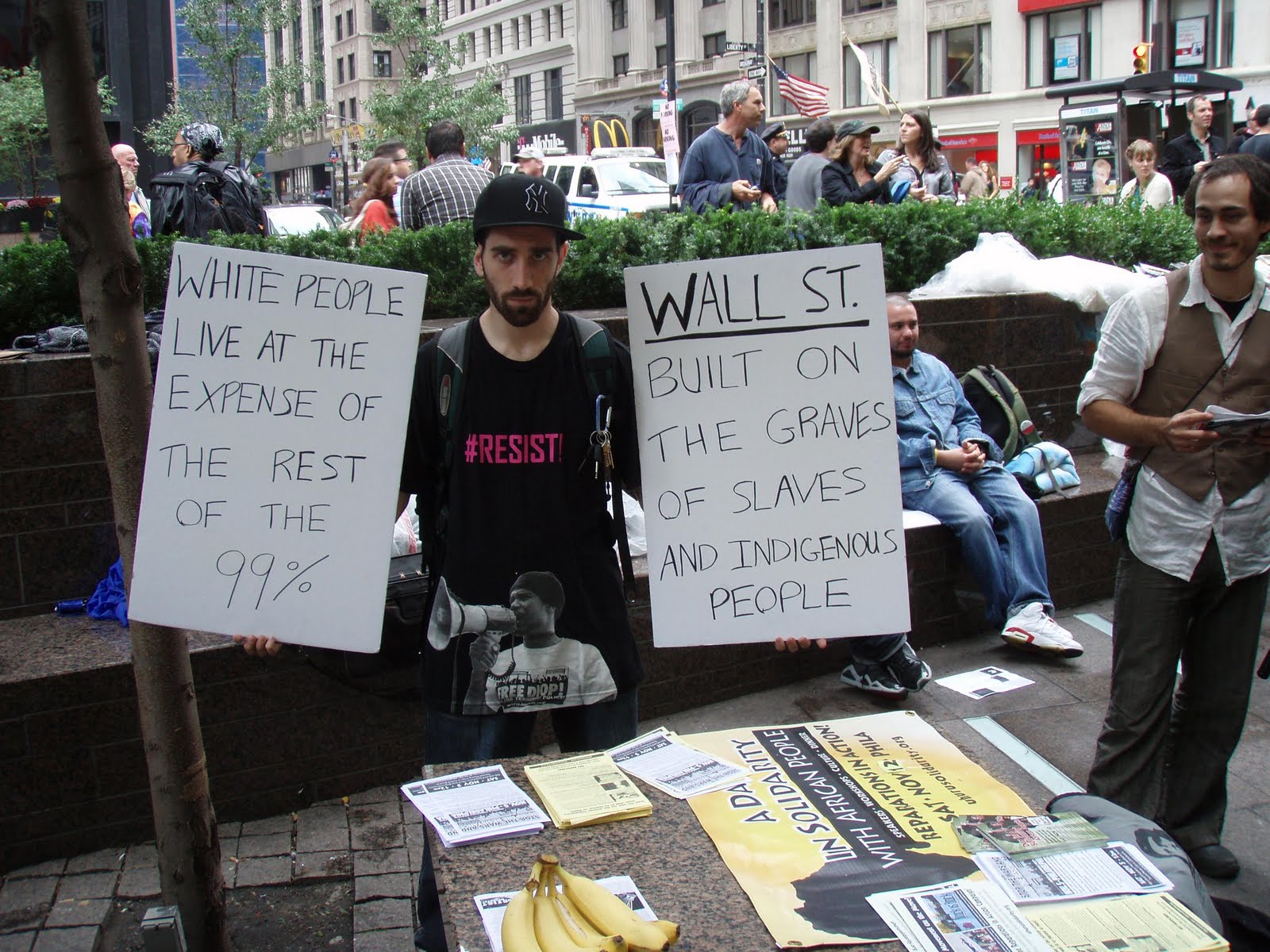 Uhuru Solidarity Movement: PHOTOS: Uhuru Solidarity organizers at Wall ...