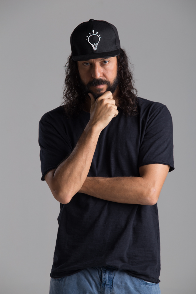 .: Gabriel, o Pensador: no Opinião em Dezembro