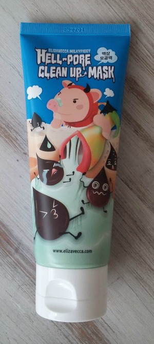 Un viento del este: Elizavecca Hell-Pore Clean up Mask: mascarilla
