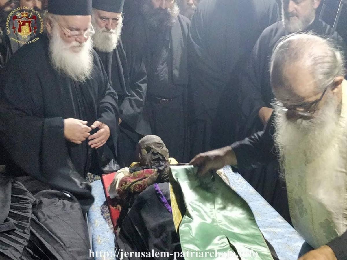 ORTHODOX CHRISTIANITY THEN AND NOW: The Incorrupt Relic of Saint Savvas ...