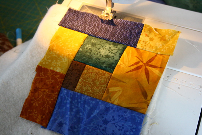 Patchwork kezdőknek: Patchwork kulcstartó | Foltvarrás Szilvivel