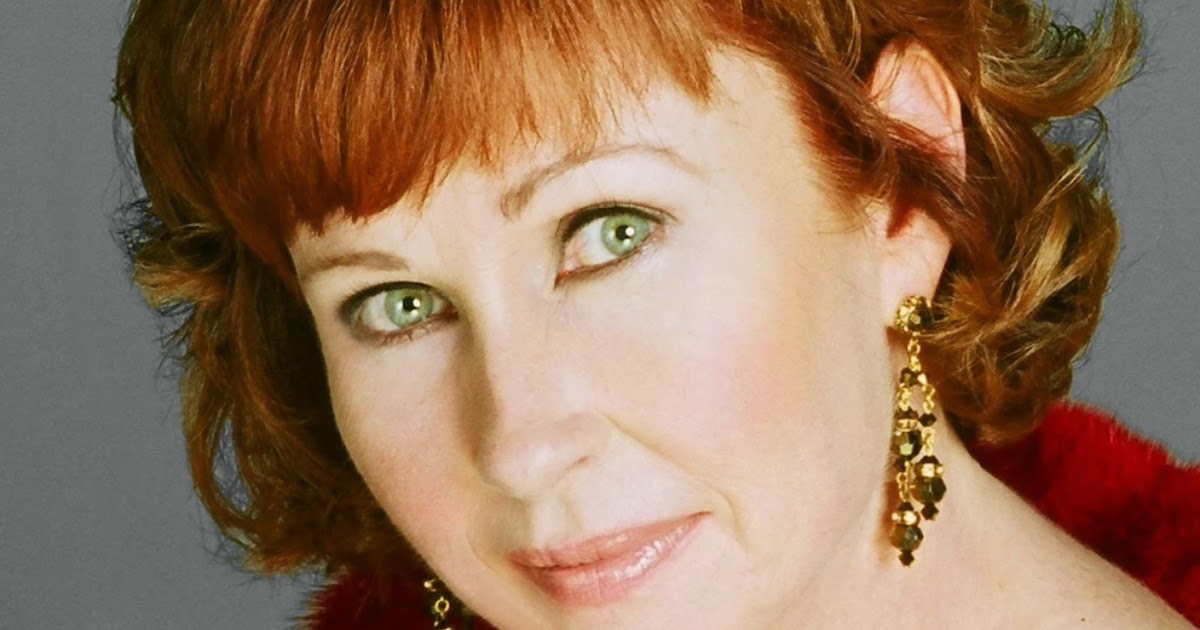 The Writers' Lens: Guild features Applewhite, Amis & De Voe at Aug. 2 ...