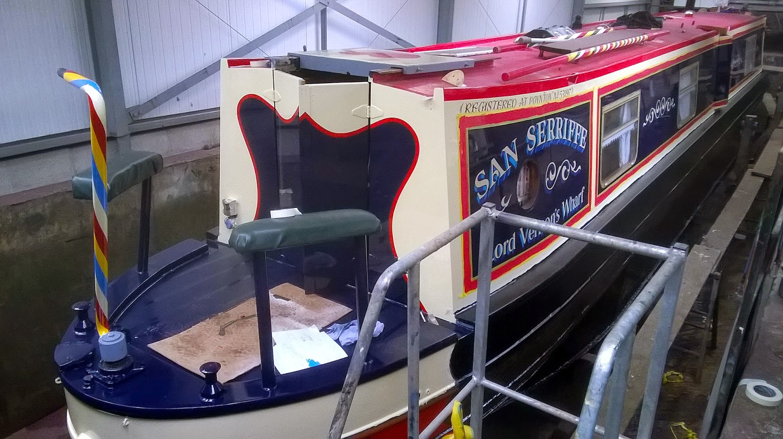 Travels on the U.K canal system with Narrowboat 'San Serriffe ...