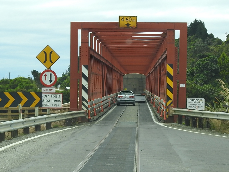 photographing New Zealand: bridges