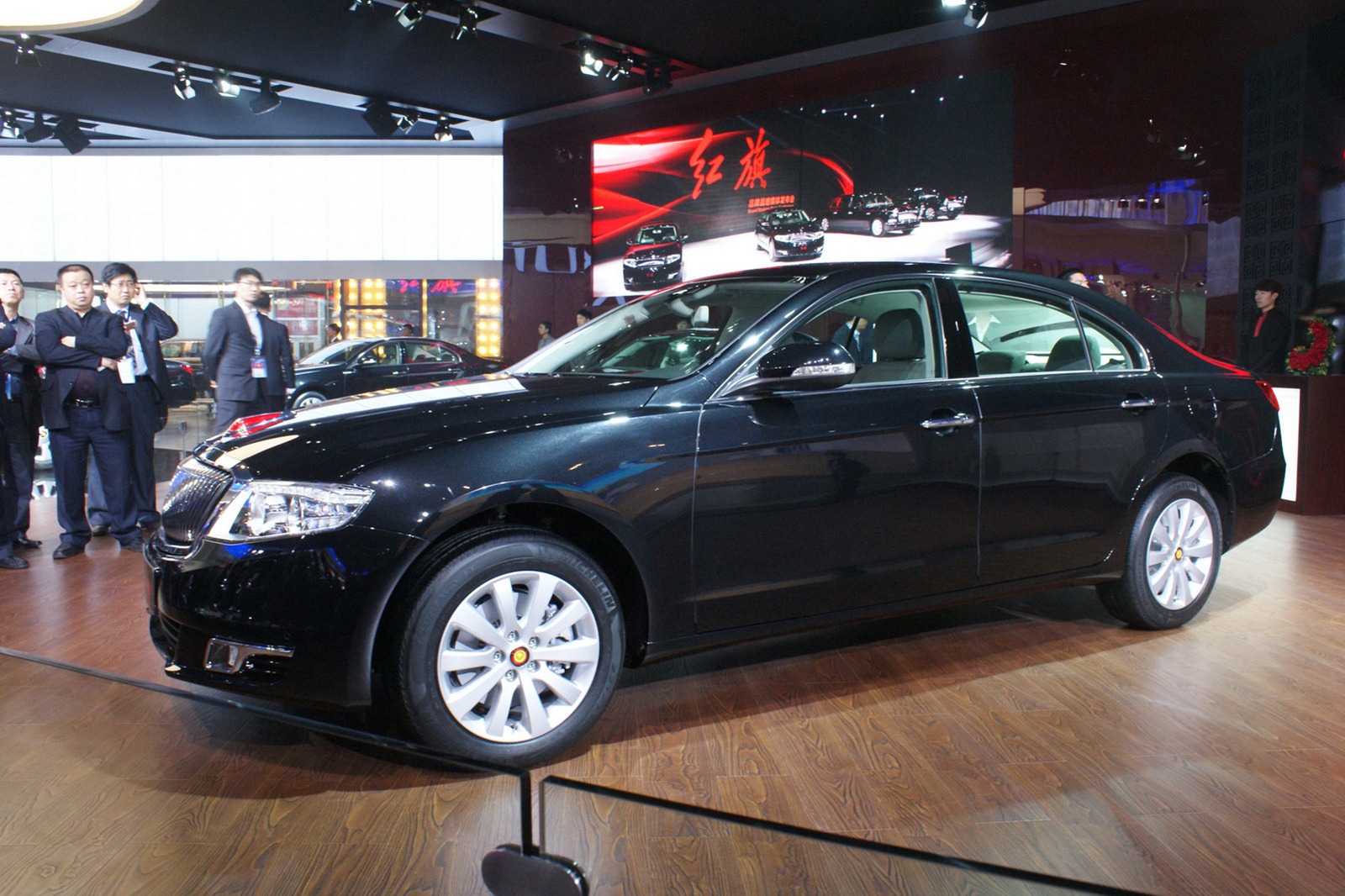 Beijing Auto Show : Debut Flagship Hongqi sedan L7 and H7 as FAW Re ...