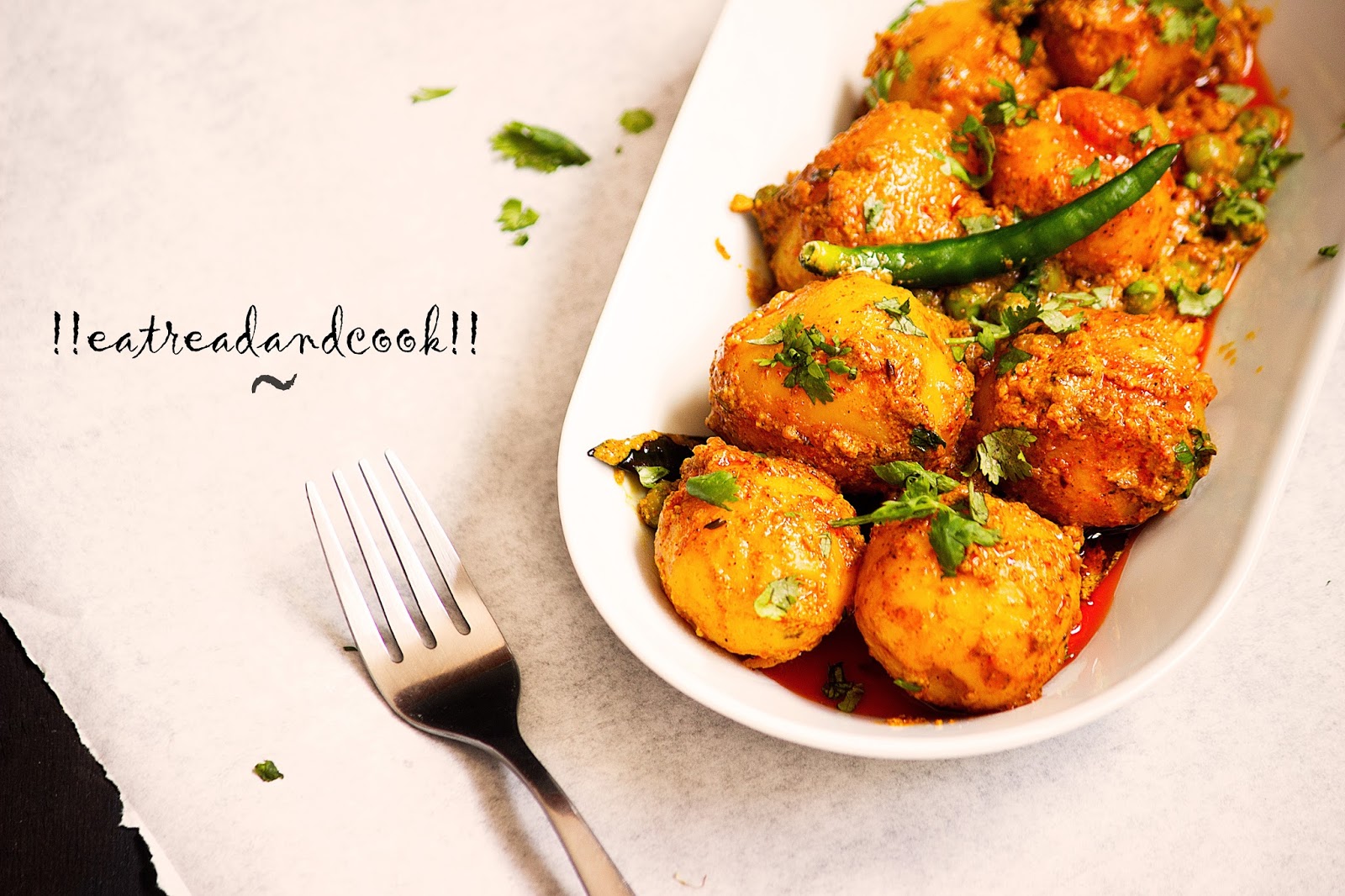 Niramish Kosha Alur Dom / Pure Vegetarian Bengali Dum Aloo