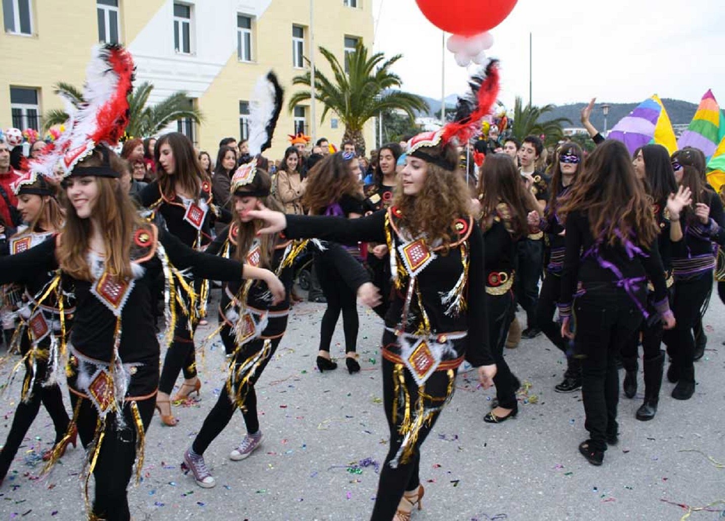 ☮ ΒΟΛΟΣ ΠΗΛΙΟ ΜΑΓΝΗΣΙΑ : Η ΜΑΓΝΗΣΙΑ ΣΤΟ ΡΥΘΜΟ ΤΟΥ ΚΑΡΝΑΒΑΛΙΟΥ