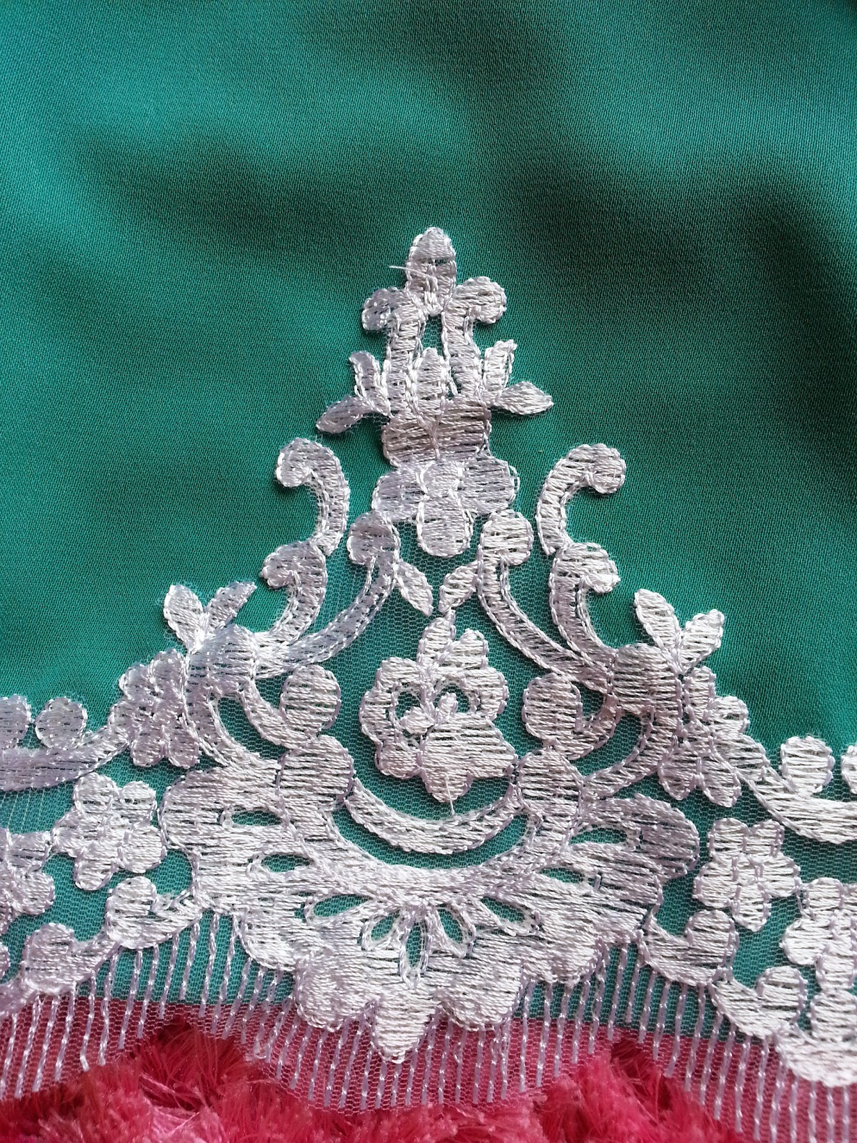 SWEETLADY & BEADS: Baju Kurung Pahang Border Lace (Hijau Turquoise)