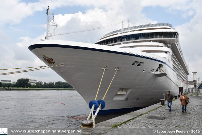 Cruiseschepen in Antwerpen: Oceania's MS Marina & MS Insignia in ...