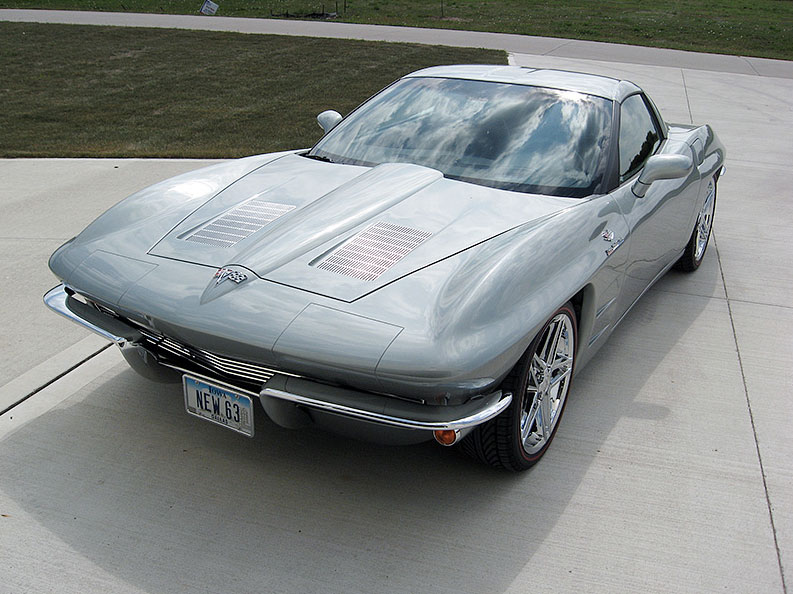 1963 Karl Kustom Corvette Split Window Coupe | PrimierAuto