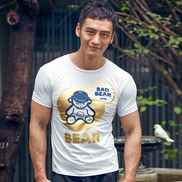 Hot Asian boys and Asian men: Hot Asian hunks – Chinese men Gu You Ming