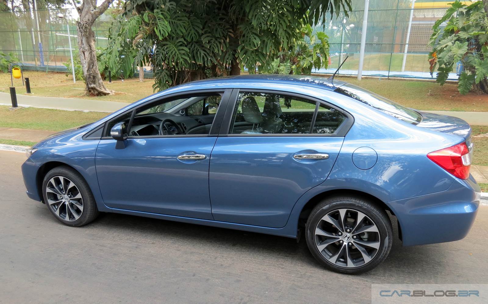 Honda Civic EXR 2016: impressões iniciais ao dirigir - vídeo