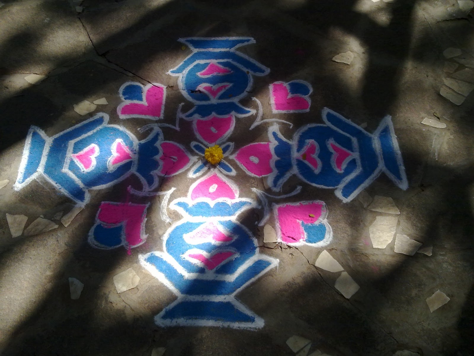 Rangolis: chukki rangoli.....
