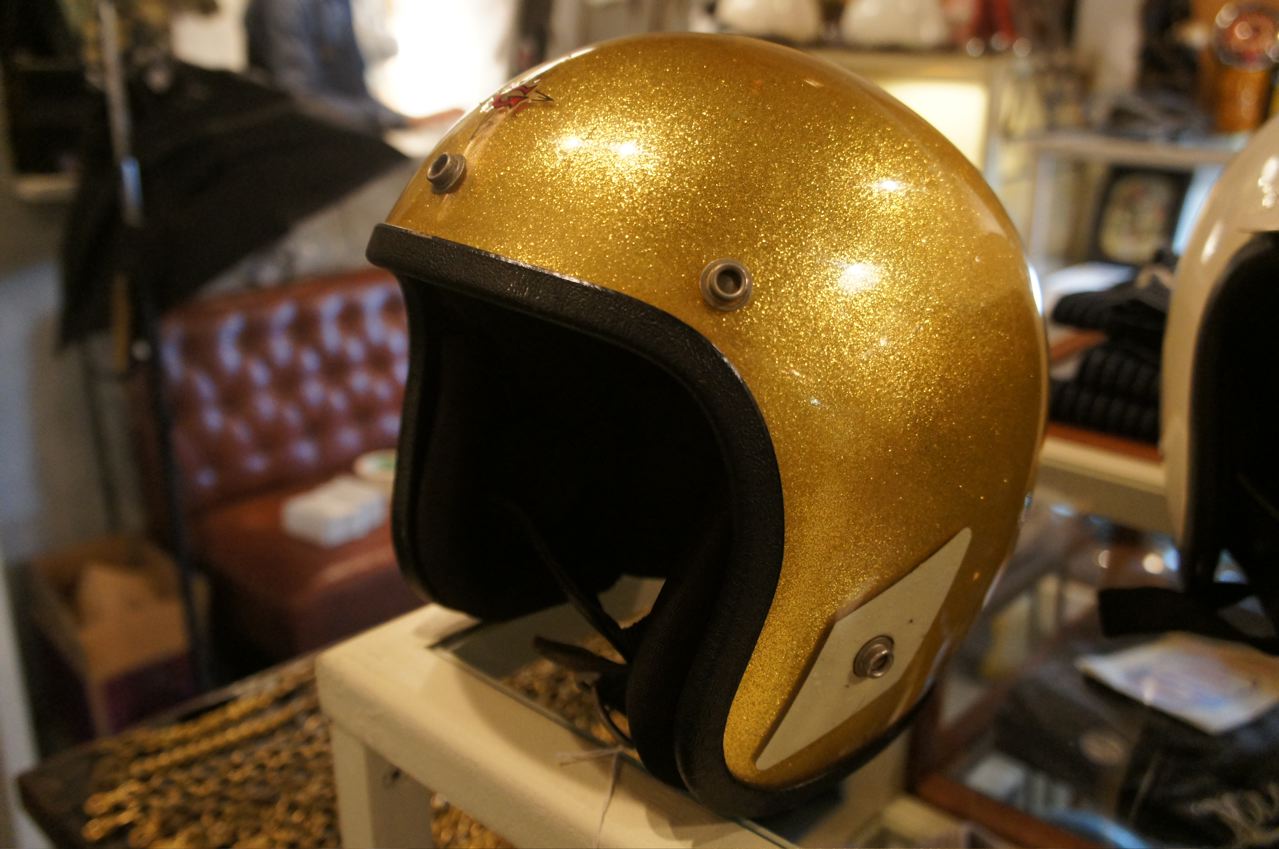 NOMAD CLOTHING: GOLD HELMET