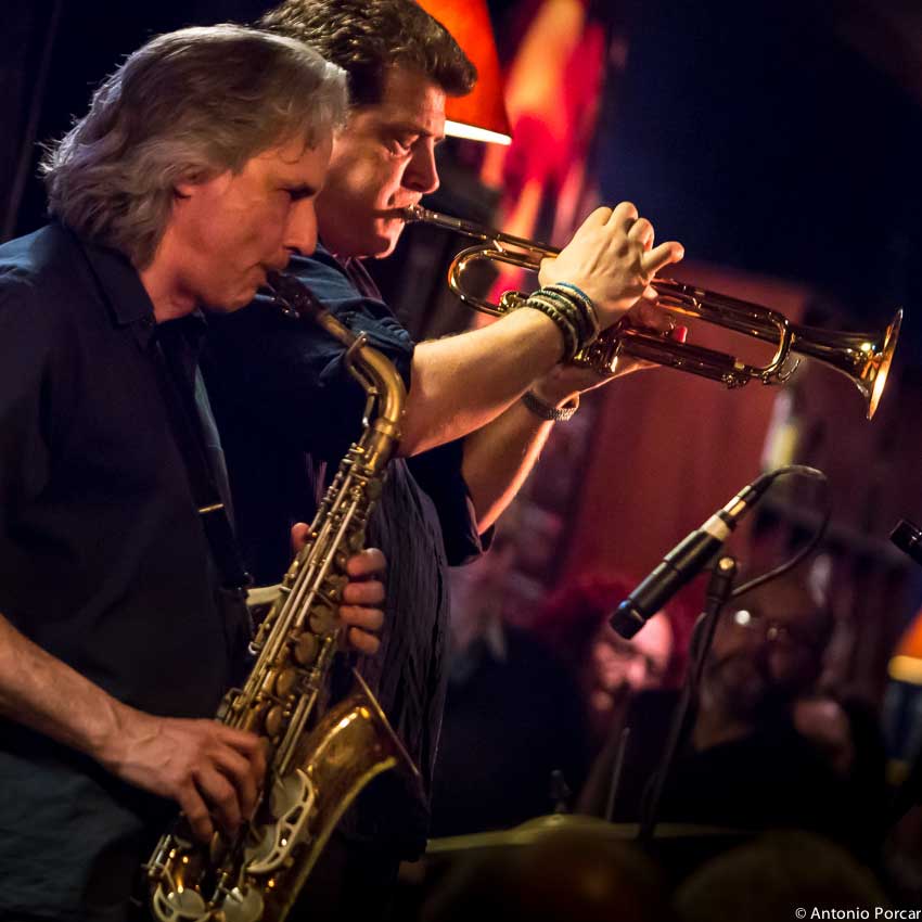 Republic of Jazz: Joe Magnarelli & Perico Sambeat Quintet - Pórtico (2017)