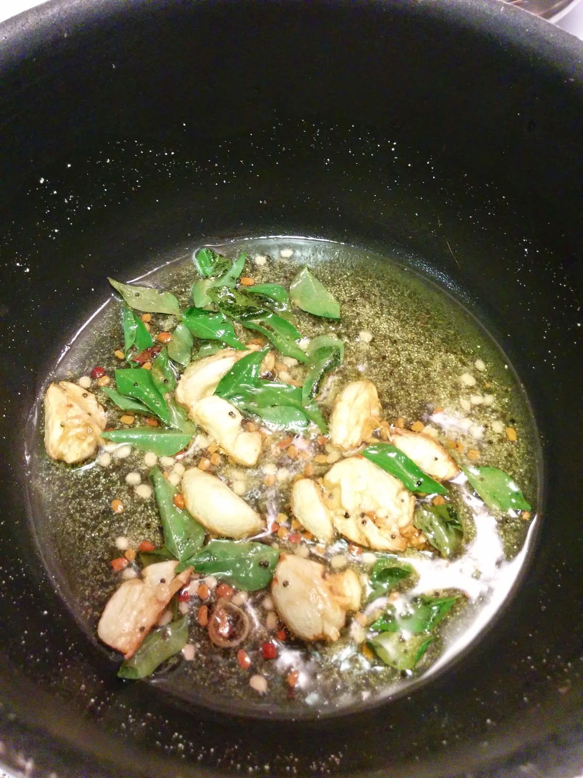 Swati's kitchen : Ambat Varan...CKP style Dal