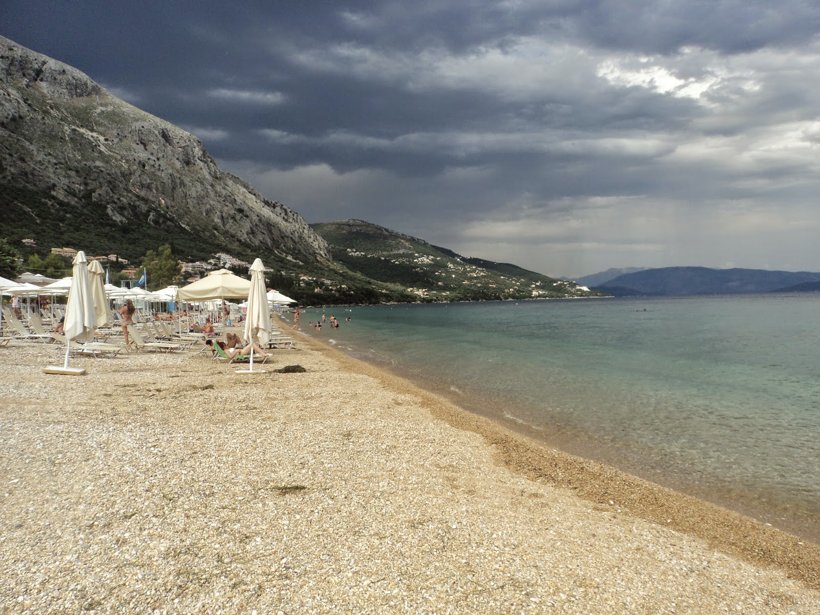 ta barbinia taxidevoun: ΚΕΡΚΥΡΑ-ΚΕΡΚΥΡΑ ΜΕ ΤΟ ΠΟΝΤΙΚΟΝΗΣΙ